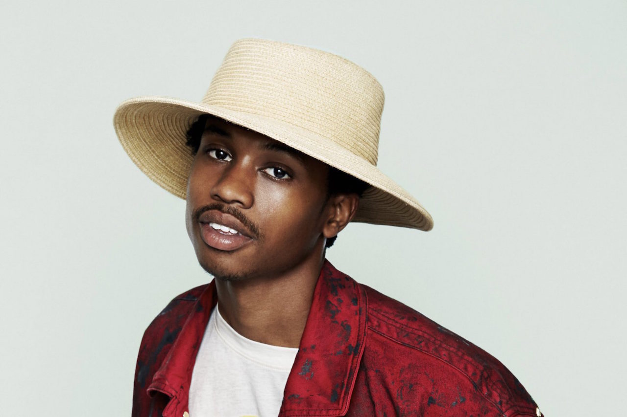 Raury Makes Late Night TV Debut, Announces Fall Tour - Glide Magazine