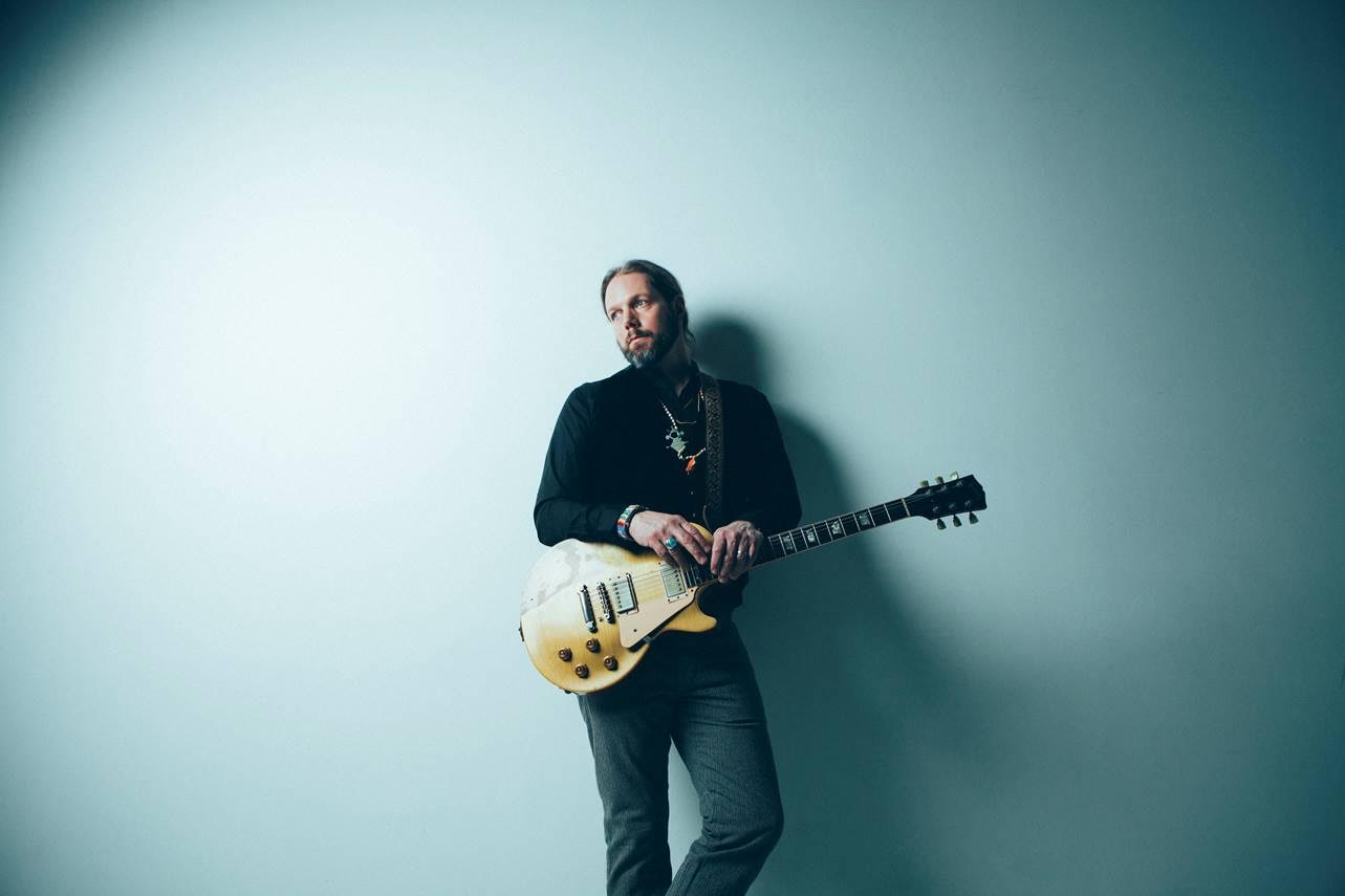 Rich Robinson Evolves Into Career Solo Artist With 'Flux' & Vinyl ...