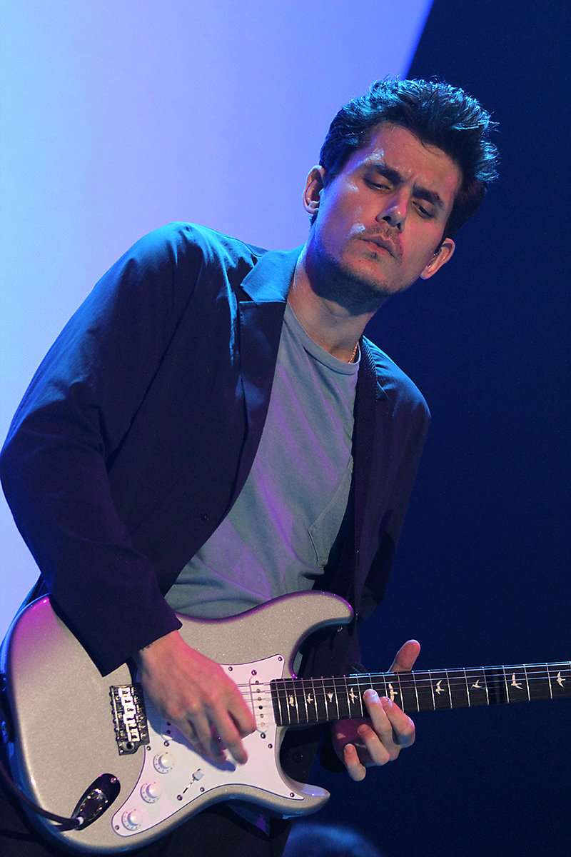 John Mayer Gives Full Band, Solo Acoustic and Trio Setups Fervent ...