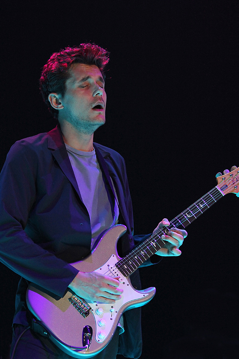 John Mayer Gives Full Band, Solo Acoustic and Trio Setups Fervent ...