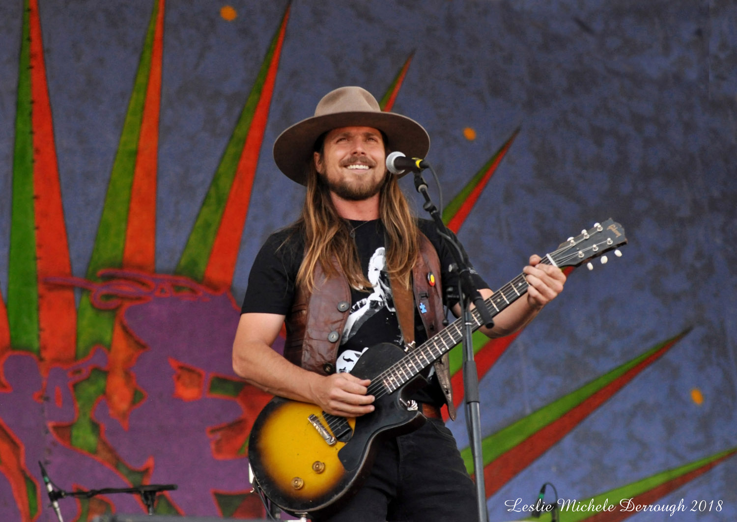 Lukas Nelson Talks Quarantunes & Creative Hunkering (INTERVIEW) - Glide ...