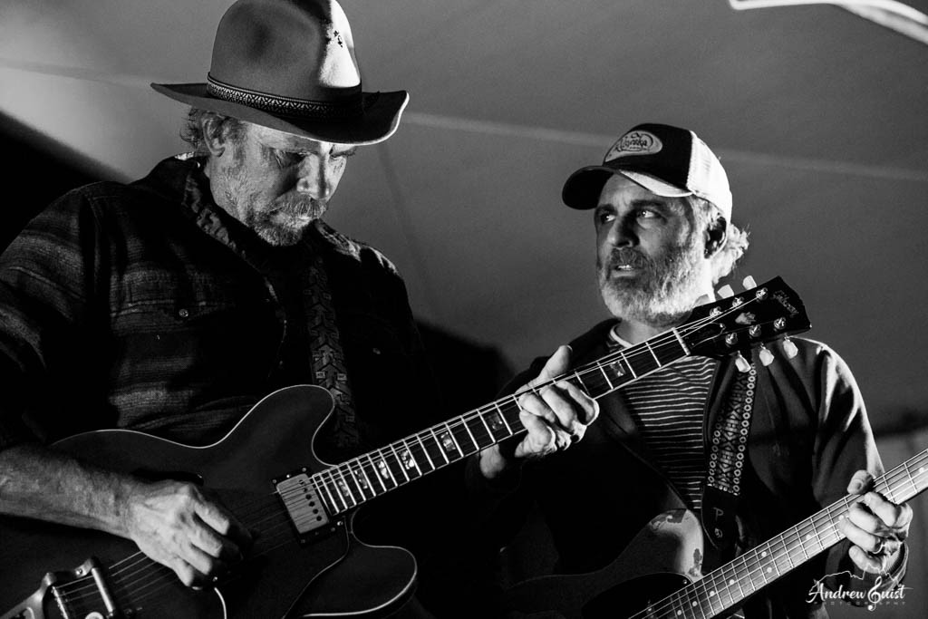 Robyn Hitchcock, Jonathan Richman Join Up With The Mother Hips To Give ...