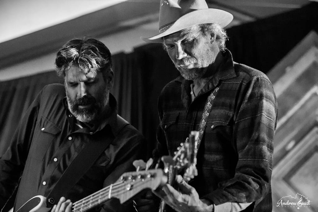 Robyn Hitchcock, Jonathan Richman Join Up With The Mother Hips To Give ...