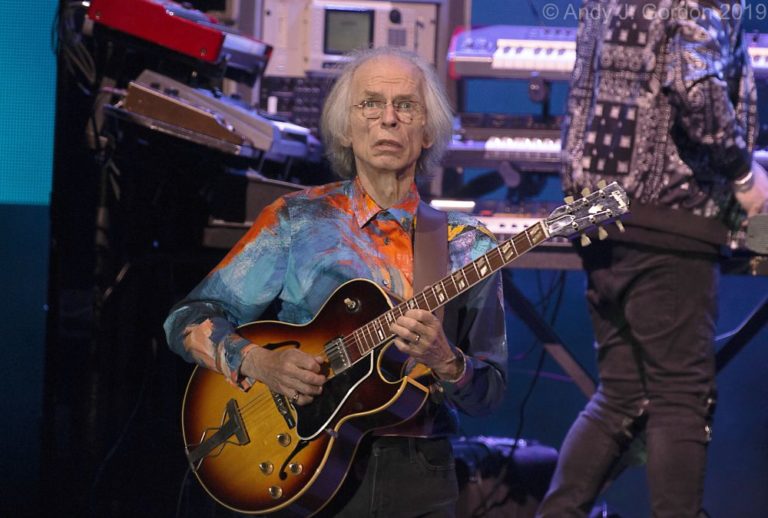 Steve Howe of YES Announces New Solo LP 'Love Is' Out July 31st - Glide ...