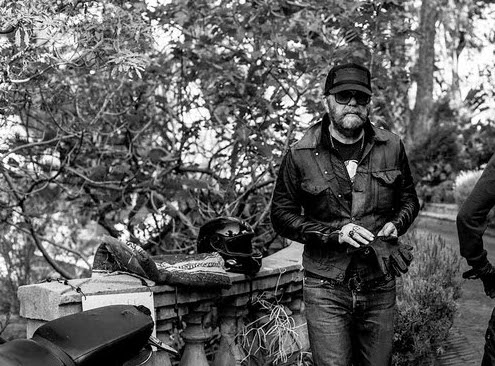 Daniel Lanois Announces New Solo Album 'Heavy Sun', Shares Video for ...