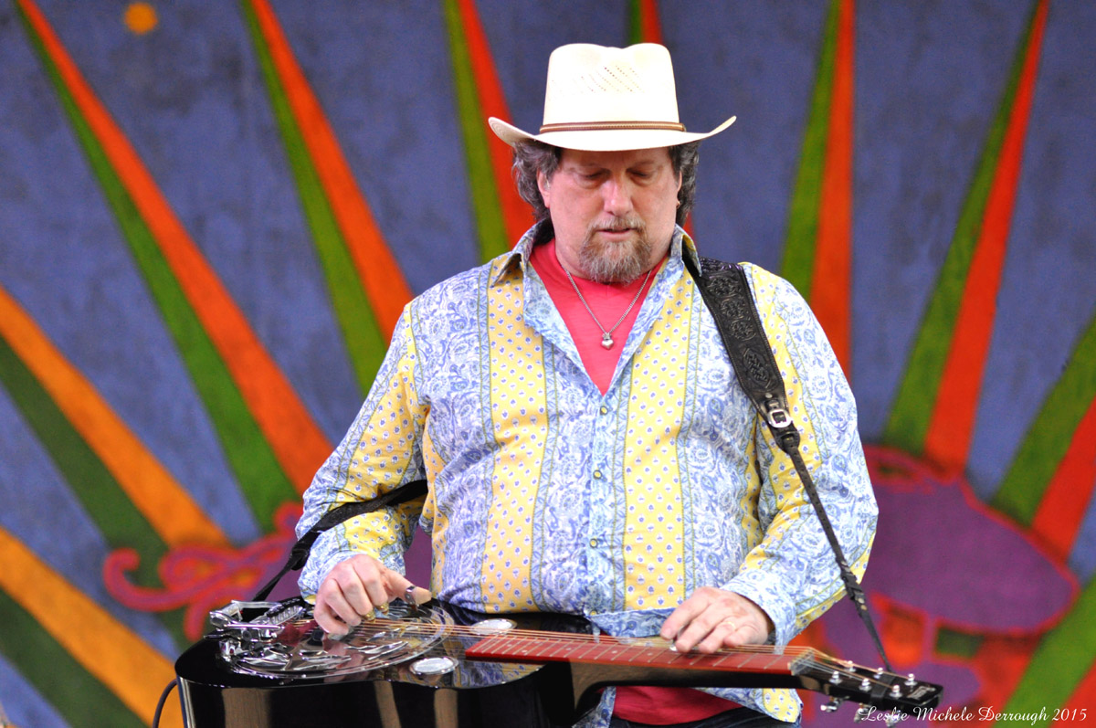 Dobro Master Jerry Douglas Shares Stories & Curiosities Aboard a Life ...